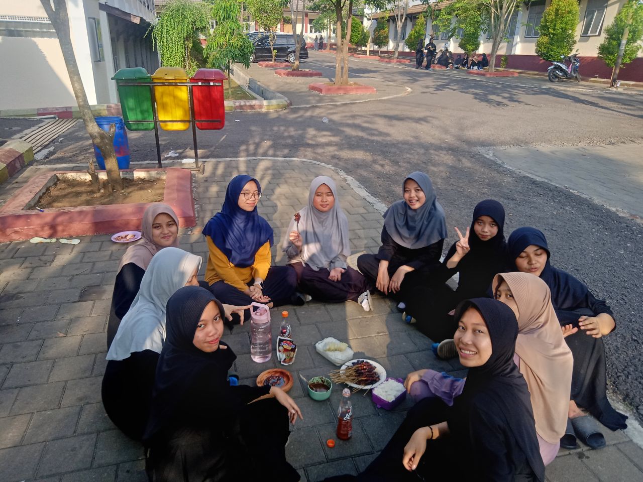 SENI MENYENTUH HATI Melalui Bina Pribadi Islami (BPI) - SMAIT AS-SYIFA ...